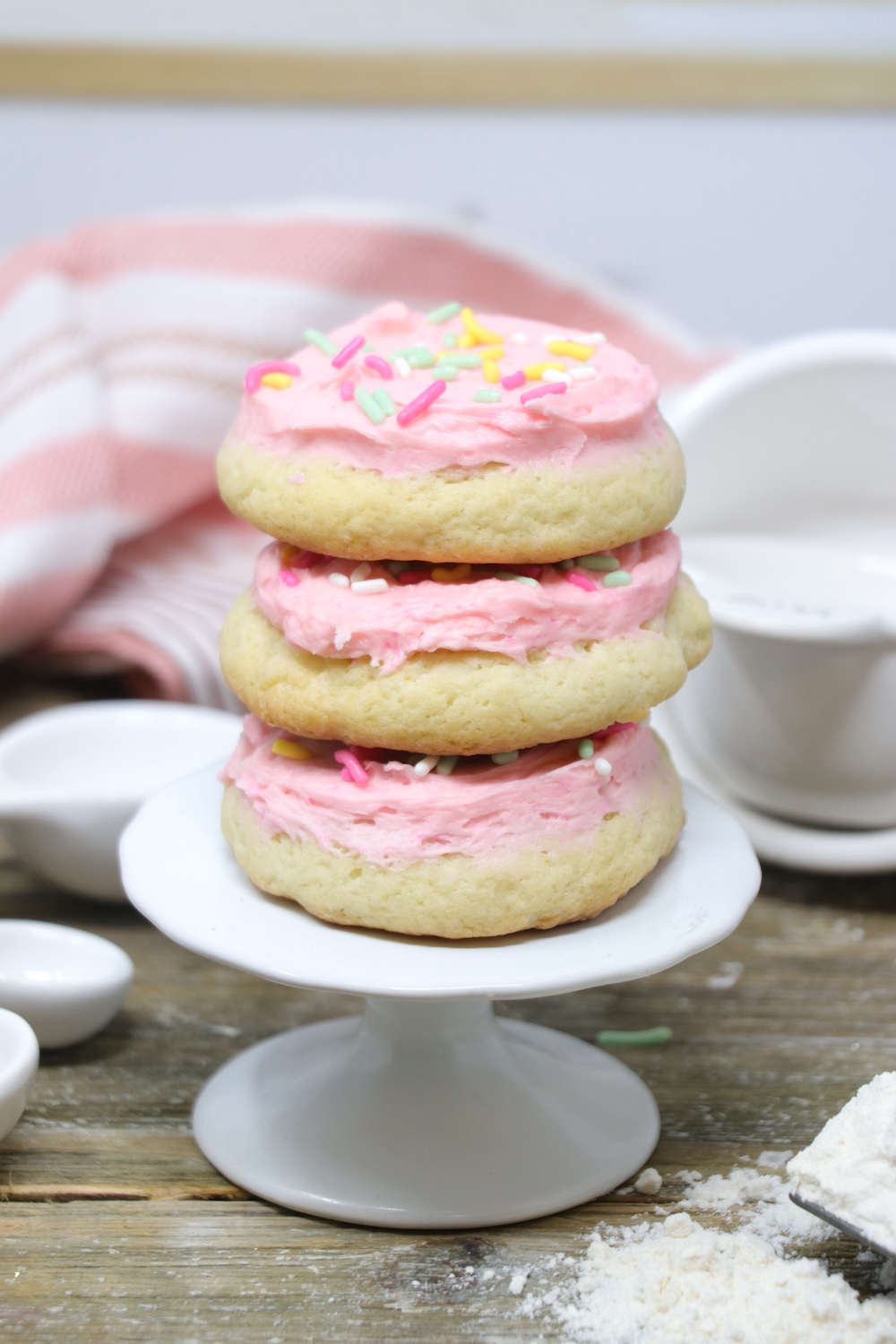 Soft Lofthouse-Style Frosted Sugar Cookies - Gather Lemons